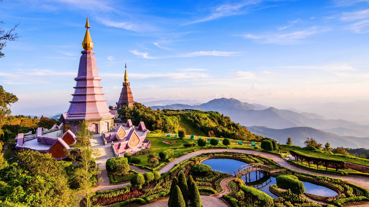 Watch Exploring the Extraordinary Lan Na Online | 2015 Movie | Yidio