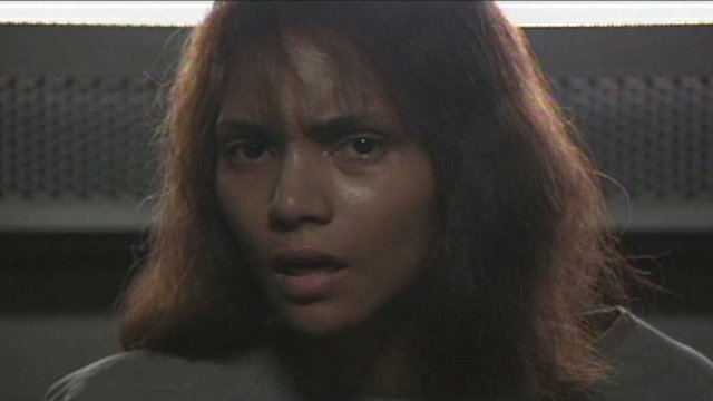 Stream Gothika Online | 2003 Movie | Yidio