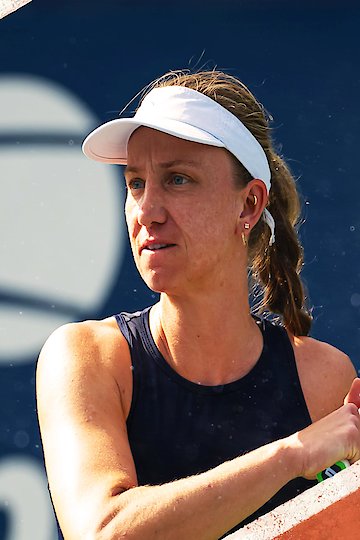 Watch Mona Barthel - Anna-Lena Friedsam Online | 2026 Movie | Yidio
