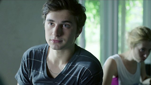 Watch Natasha Online | 2017 Movie | Yidio