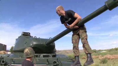 Watch Tankboy Season 1 Episode 3 - Operation Road Trip Online Now