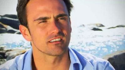 Watch MAN Season 1 Episode 5 - The Hippy Online Now