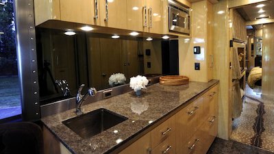 Watch Celebrity Motor Homes Season 1 Episode 3 - Will Smith, Zac Brown ...
