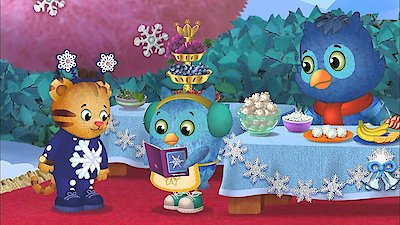 Watch Daniel Tiger's Neighborhood Season 4 Episode 5 - Snowflake Day ...