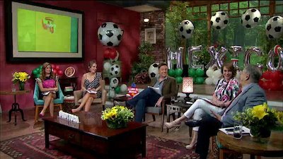 Watch Ventaneando Season 1 Episode 2399 - Jue, Jun 21, 2018 Online Now
