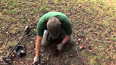 Watch Diggers Season 3 Episode 1 - Shermans March Online Now