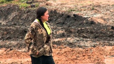 Watch Mud Lovin Rednecks Season 2 Episode 1 - Muddy Redneck Rodeo Online Now