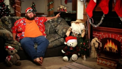 Watch Mud Lovin Rednecks Season 2 Episode 5 - A Very Muddy Christmas Online Now