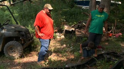 Watch Mud Lovin Rednecks Season 2 Episode 6 - The Muddy Obstacle Course Online Now