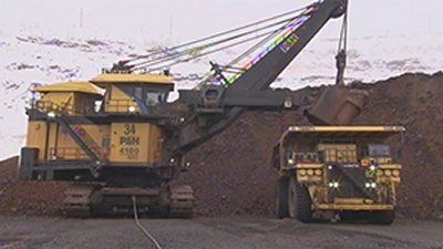 Watch Heavy Metal Monsters Season 1 Episode 1 - Steel vs. Snow Online Now