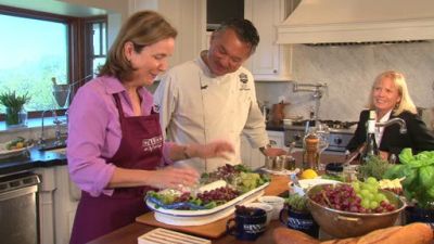 Watch The Inn Crowd Season 2 Episode 10 - Episode 10 Online Now