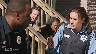 Watch Sirens Season 1 Episode 8 - Itsy Bitsy Spider Online Now