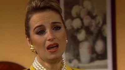 Watch Maria Mercedes Season 1 Episode 32 - VergÃ¼enza Online Now