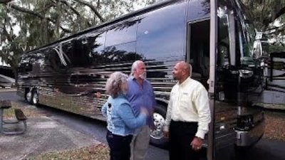 Watch Big Time RV Season 2 Episode 1 - Windshield Wipeout Online Now