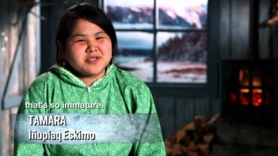 Watch Escaping Alaska Season 1 Episode 3 - Hostile Hostel and Hollywood ...