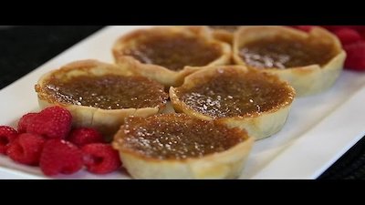 Watch Bizarre Foods: Delicious Destinations Season 5 Episode 15 ...