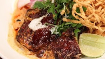 Watch Bizarre Foods: Delicious Destinations Season 7 Episode 1 - Las ...