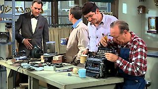 Watch Mayberry R.F.D. Season 1 Episode 18 - Howard's Hobby Online Now