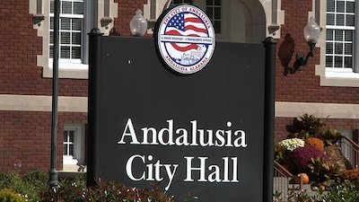 Watch Coach Charming Season 1 Episode 6 - We Don't Want to Give This ...