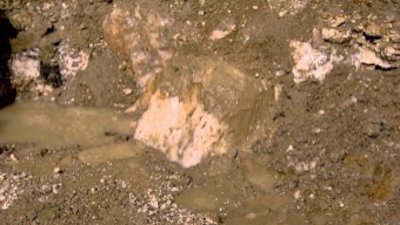 Watch Mine Hunters Season 1 Episode 6 - African Aquamarine Online Now