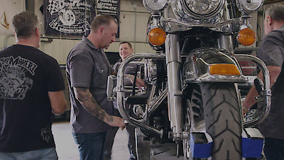 Watch ToyMakerz Season 3 Episode 2 - Capital City Bike Fest and Car ...