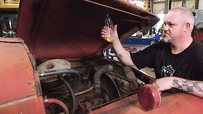 Watch ToyMakerz Season 3 Episode 3 - '56 International Shop Truck and ...