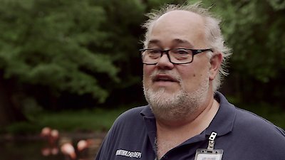 Watch The Zoo Season 1 Episode 4 - Moving Day Online Now