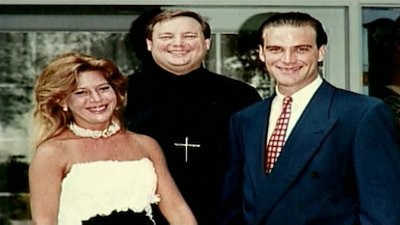 Watch Forensic Files Season 7 Episode 37 - Breaking The Mold Online Now