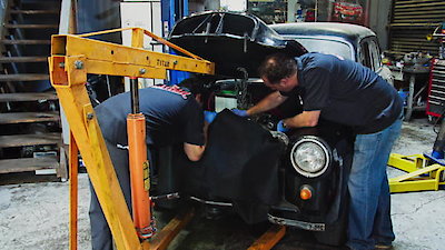 Watch Geared Up Season 1 Episode 8 - Benzilla Online Now