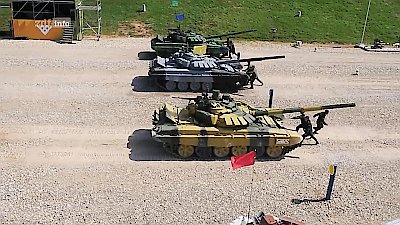 Watch Age of Tanks Season 1 Episode 3 - A world in chains Online Now