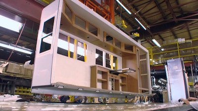 Watch Ultimate Factories Season 2 Episode 4 - Winnebago Online Now
