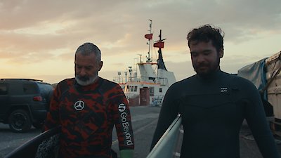 Watch 100 Foot Wave Season 3 Episode 5 - Chapter V - Family Business ...