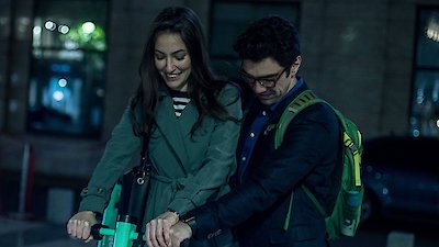 Watch Ruxx Season 1 Episode 6 - Birds, Bees, and Boys Online Now