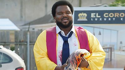 Watch Killing It Season 1 Episode 1 - Pilot Online Now