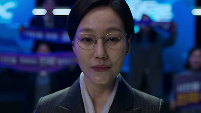 Watch Queenmaker Season 1 Episode 4 - Episode 4 Online Now