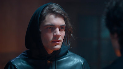 Watch Selenkay Season 1 Episode 8 - Aurora Online Now