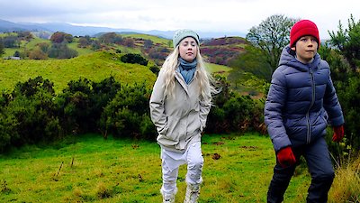 Watch The Snow Spider Season 1 Episode 5 - The Returns Online Now
